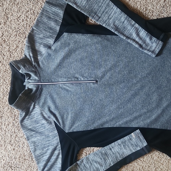 Danskin | Tops | Danskin Dryfit Yoga Top Large | Poshmark